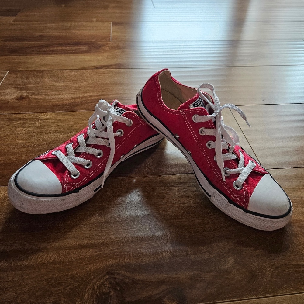 Classic Red Converse Chuck Taylor Sneakers, Women’s S… - Gem